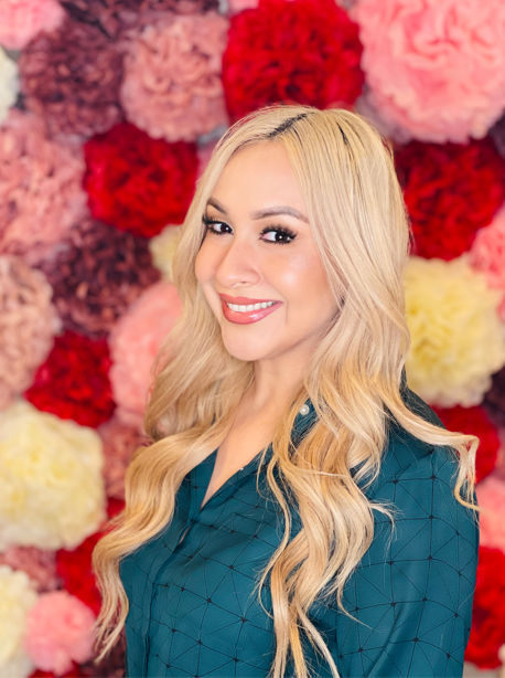 Angie A Headshot - Horizons Foundation